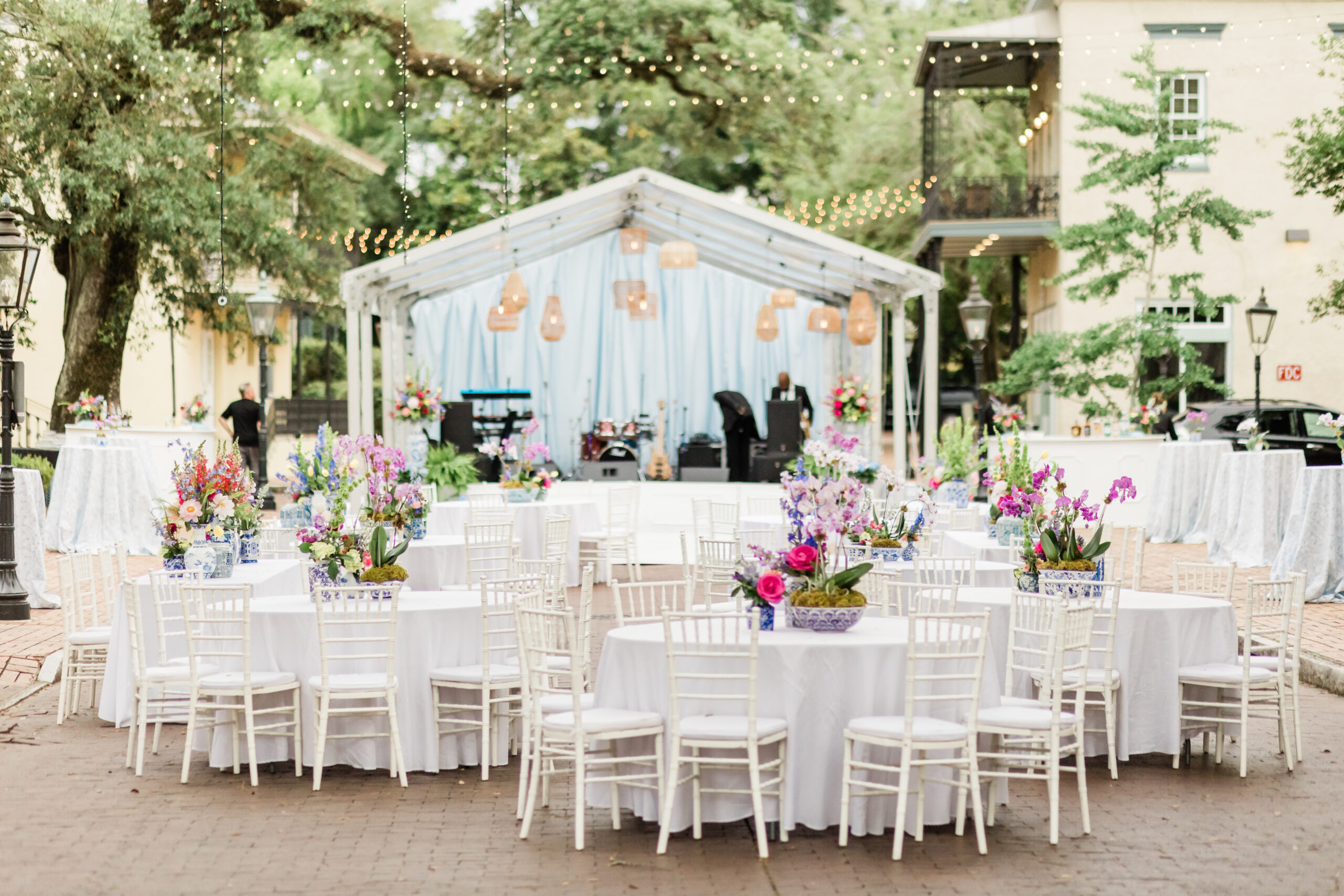Fort Conde Inn - Mobile Bay Wedding Directory